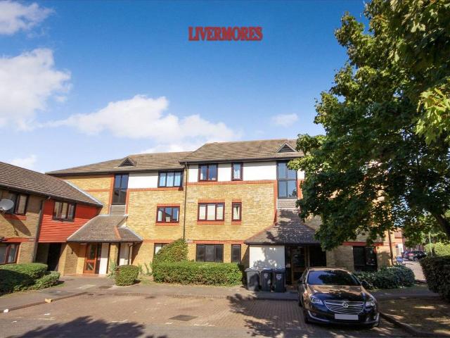 Louvain Road, Greenhithe, Kent. DA9, 1 bed flat to rent, £1,050 pcm | PrimeLocation