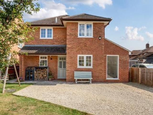 Loudwater, Buckinghamshire, 3 Bedroom Detached