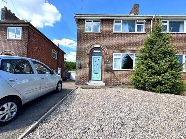 Loughborough Road, Whitwick, 3 Bedroom Semi detached
