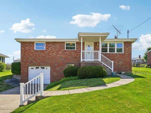 Louis Dr, Mckees Rocks, Home For Sale