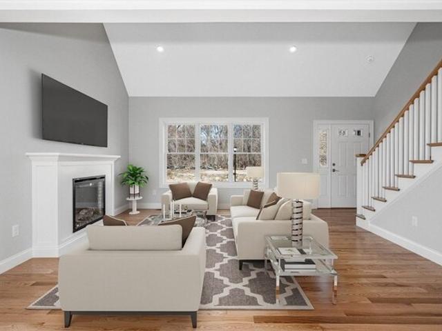 Louis Farm Rd Unit,dracut, Condo For Sale