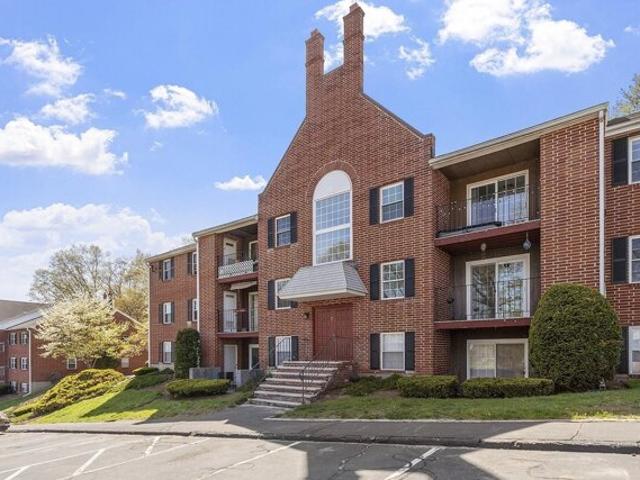 Louisburg Sq Apt,nashua, Condo For Sale