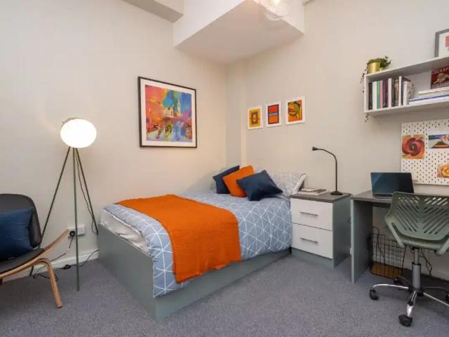 Louise House London Student Accommodation | Amber