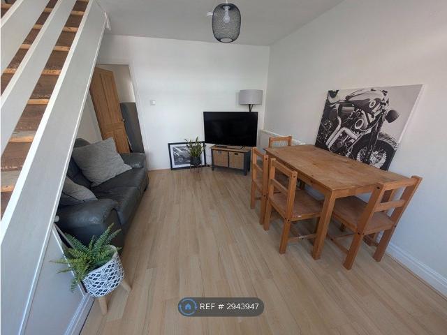 Louise St, Chester CH1, Room to rent, £650 pcm | PrimeLocation