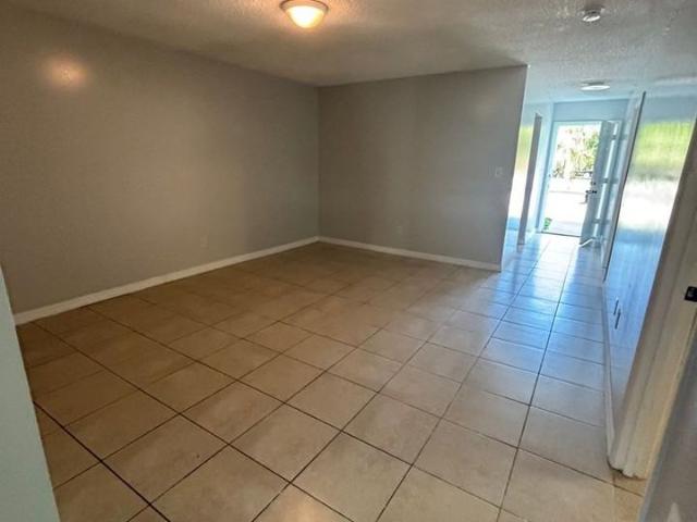 Louisiana Apartments 3 Bedroom Apartment for Rent at 3104 Louisiana Ave, Fort Pierce, FL 34947