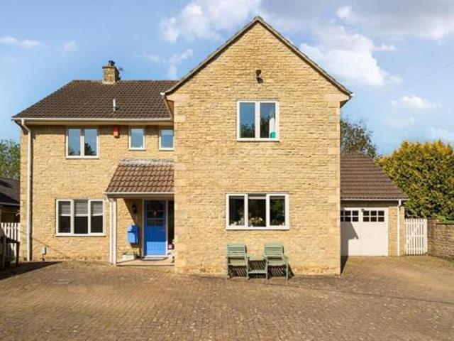 Loumar, The Street, 4 Bedroom Detached