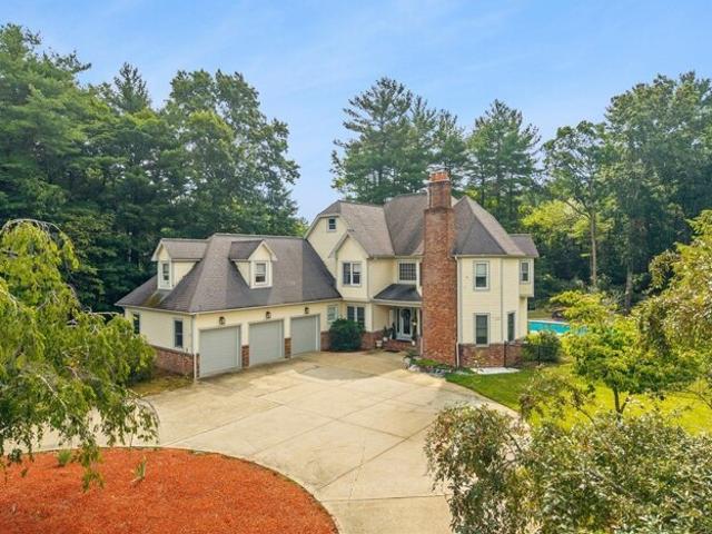 Lounsbury Dr, Raynham, Home For Sale