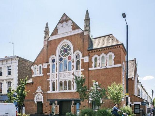 Lourdes Apartments, London, 2 Bedroom Apartment