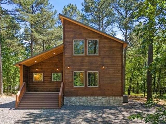 Love Boat Ln, Broken Bow, Home For Sale