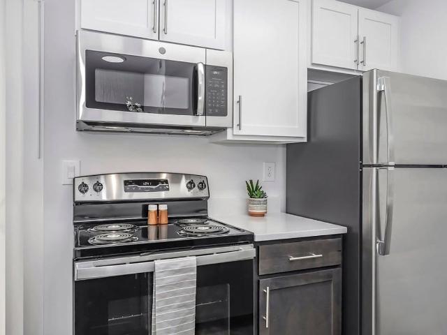 Love Where You Live: Modern 2 3 Bedroom Apartment for Rent at 3944 Camberlee Way, Beavercreek, OH 45324