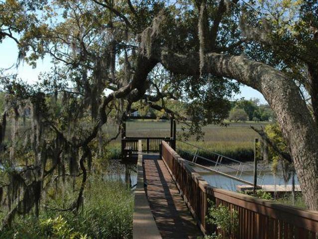 Love where you live! Paces Watch Apartment Homes map