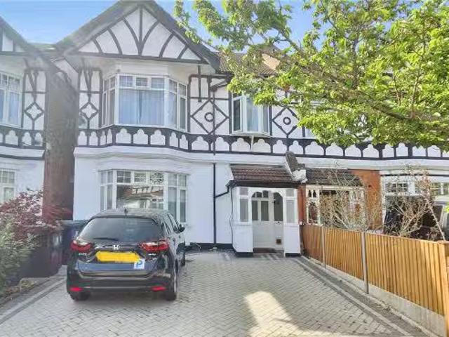 Loveday Road, Ealing, W13 9JT