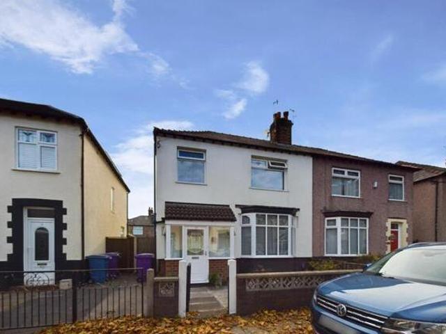 Lovelace Road, Garston Park, 3 Bedroom Semi detached