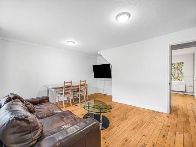 Lovell Place, SE16, London