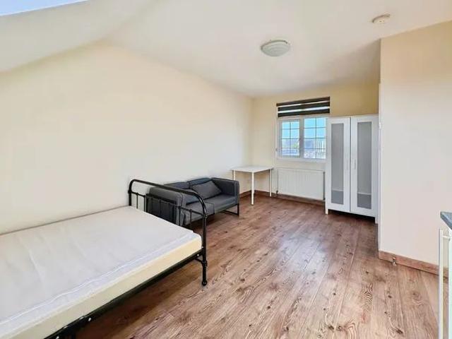 Lovell Road, Cambridge, CB4 2QR