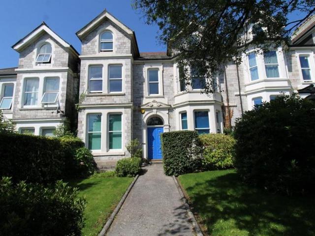 Lovell Road, Plymouth PL3 3 bed maisonette to rent £1,600 pcm £369 pw