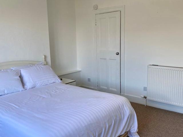 Lovely 3 bed Flat near Heriot Watt/Napier