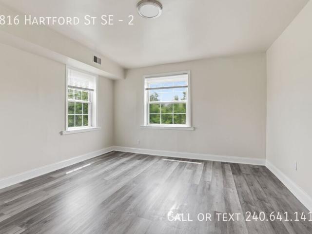 Lovely 3 BR/1 BA Apartment in Buena Vista!