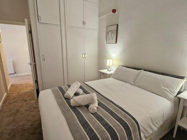 Lovely 1 bed in best part of Chelsea