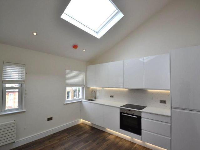 Lovely 2 Bedroom, Ealing