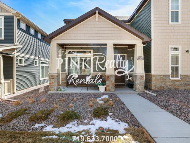 Lovely 2 Bedroom Home in Banning Lewis!