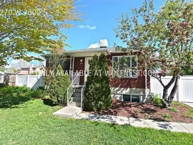 Lovely 2 Bedroom West Jordan Unit! No Deposit Option! 2270 W.