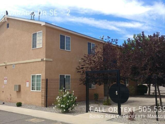 Lovely 2 Bedroom, 1 Bath In The SE!