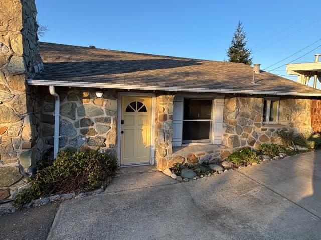 Lovely Cottage Home in Auburn