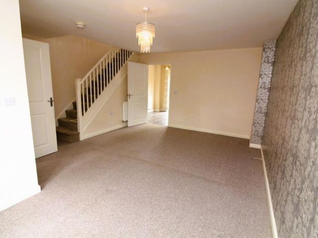 Lovely, Clean and Fresh Three Bed Semi Detached House for Rent in Bridgwater