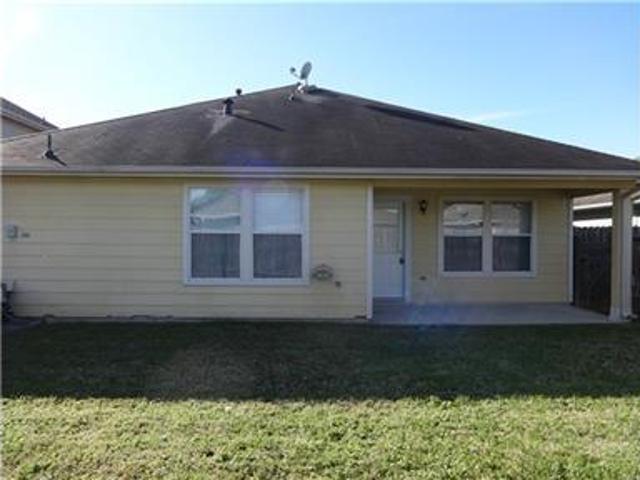 LOVELY AND BEAUTIFUL HOUSE AVAILABLE FOR RENT