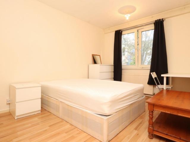 Lovely double bedroom near King George V DLR station Has a Room