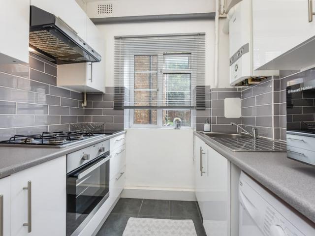✨ Lovely Furnished 2 Bed Flat in Deptford