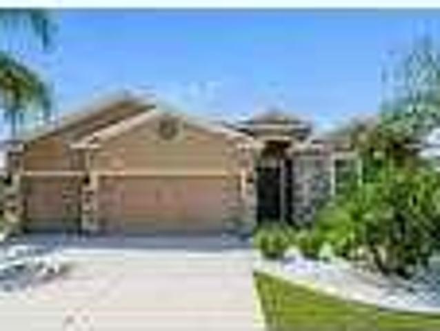 Lovely home ready for move in
