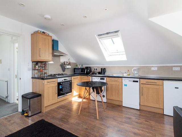 Lovely One Bedroom Flat in Willesden Green