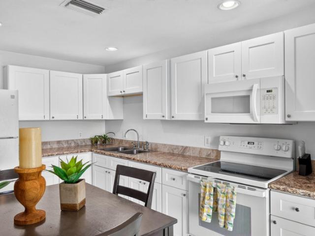 Lovely Lehigh Acres CoLiving | Newly Renovated | P
