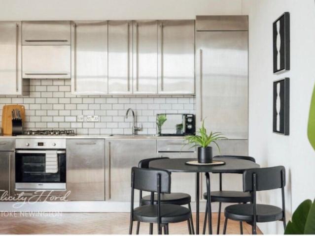 Lovely New York loft style 1 bed flat