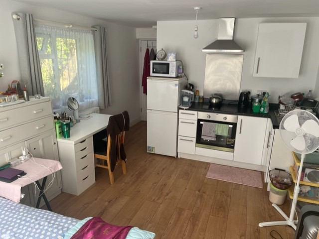 Lovely Studio apartment off Iffley Road