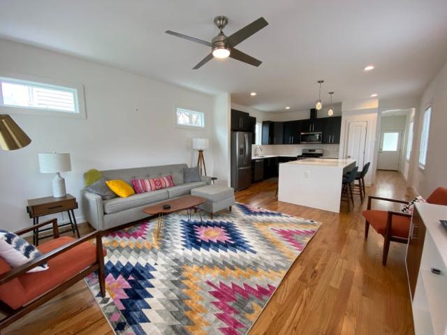 Lovely pad in Raleigh