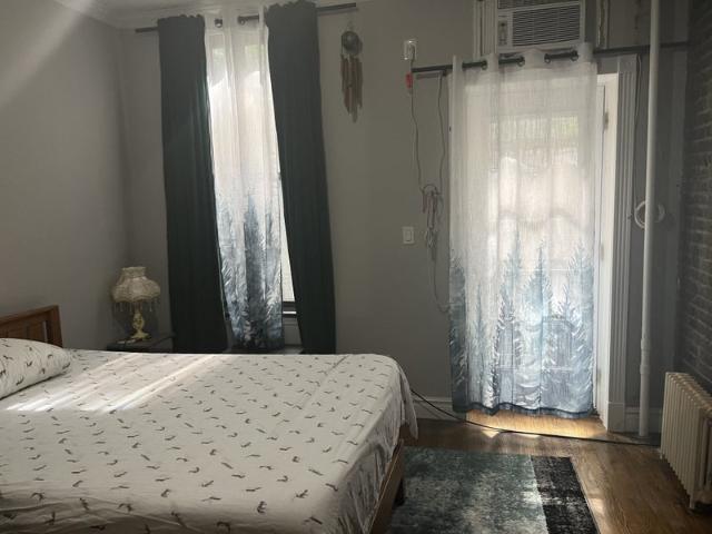 Lovely Room in the heart of the east village