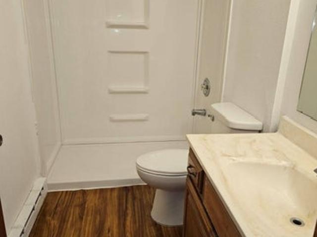 Lovely Room In Apartment For Rent