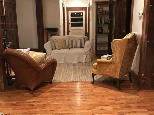 Lovely room in Historic Mill