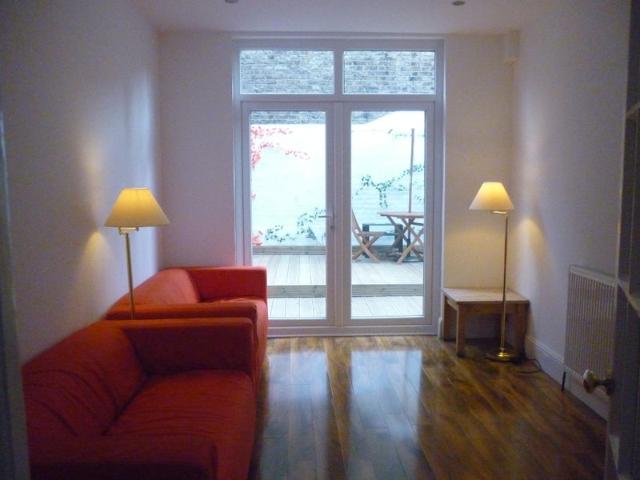 Lovely refurbished 4 bed house