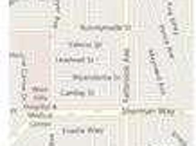 Lovely West Hills, 2 bed, 2 bath. Single Car Garage!