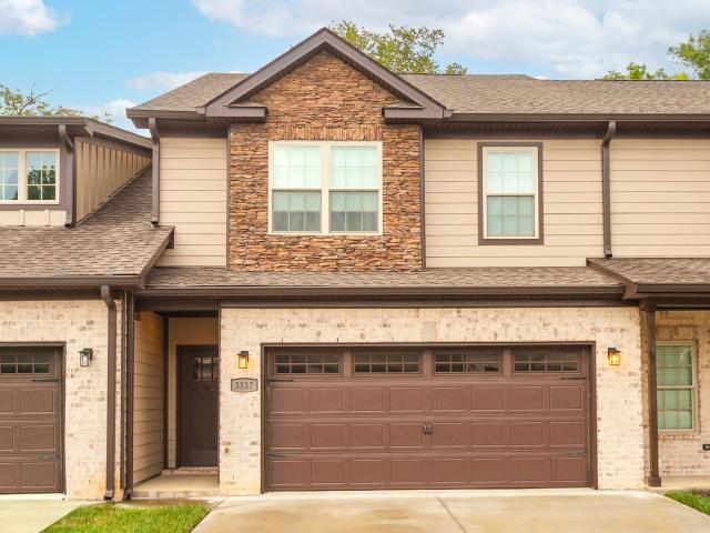 Lovely Townhome in Murfreesboro!
