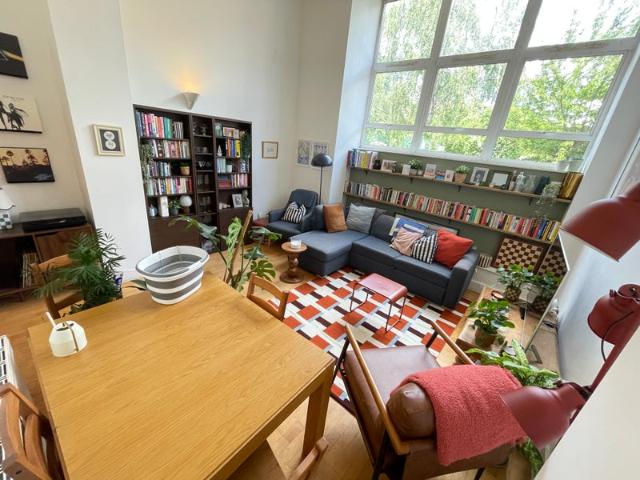 Lovely two bed flat for rent in Islington!