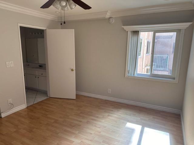 Lovely vintage 2 bdrm in Los Feliz/Hollywood Hills