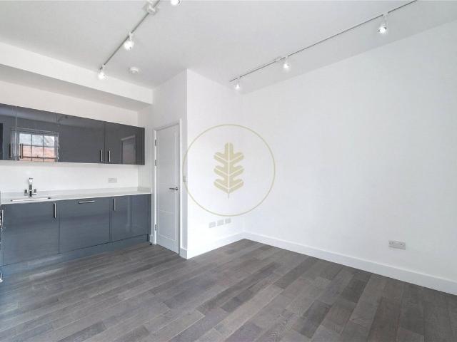 Loveridge Mews, West Hampstead NW6, 1 bed flat to rent, £1,733 pcm | PrimeLocation