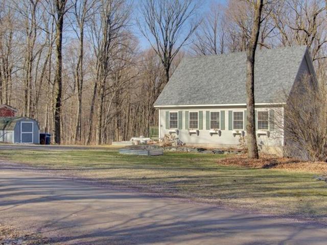 Lovers Ln, Grand Isle, Home For Sale