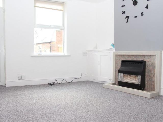 Lovers Lane, Newark, Notts, NG24