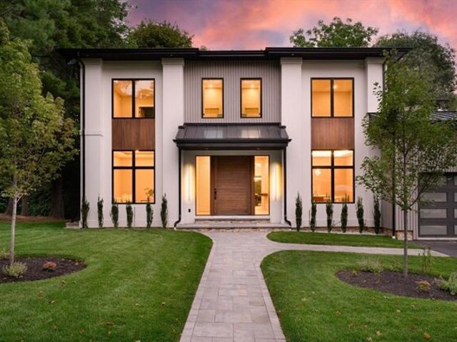 Lovett Rd, Newton, Home For Sale